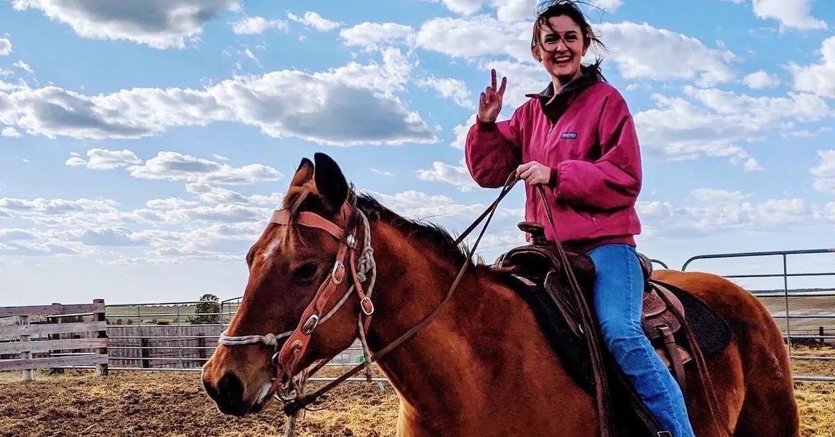 Celebrity Singer Reflects on Time at Western Ag