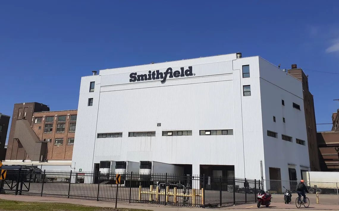 Smithfield Foods to Close Sioux Falls Plant Indefinitely Amid COVID-19