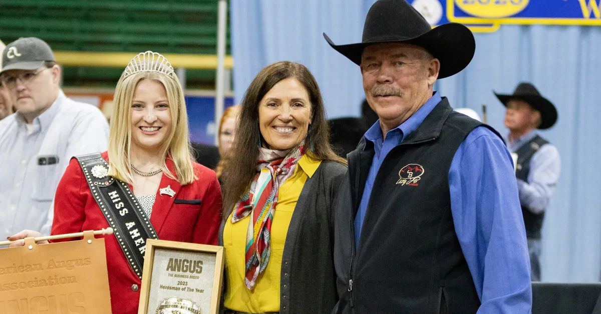 Colorado Couple Receives Coveted Angus Herdsman Honors
